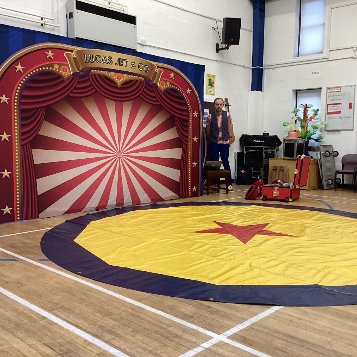 Stoke Prior First School - The Circus Comes To SPFS